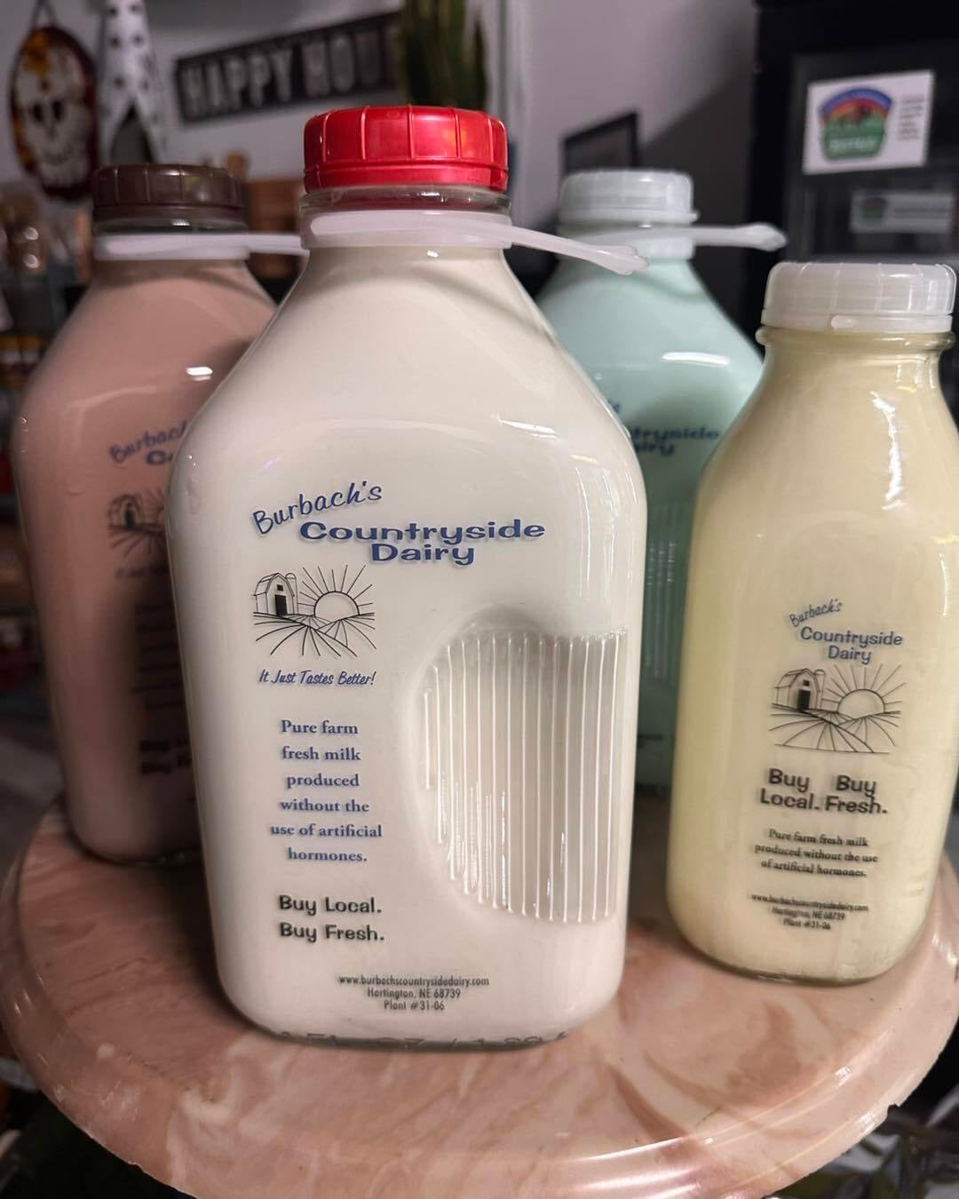 Burbach ' S Countryside Dairy 2% Milk | Barn Girls Farms